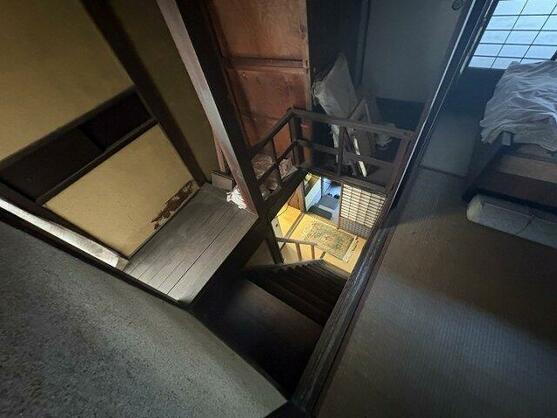 【アットホーム】呉市 山手1丁目（呉駅） 2階建 6LDK[1125391905]呉市の一戸建て（提供元：トータテ住宅販売(株) 東営業所）｜一軒家・家の購入