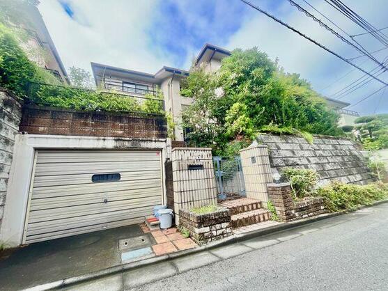 【アットホーム】八王子市 元八王子町2丁目（高尾駅） 地上2階地下1階建 4LDK[1113566606]八王子市の一戸建て（提供元：東急リバブル(株) 八王子センター）｜一軒家・家の購入