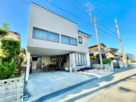 【アットホーム】今治市 中寺（伊予富田駅） 3階建 6LDK[1036966898]今治市の一戸建て（提供元：(株)セイコー不動産 今治店）｜一軒家・家の購入