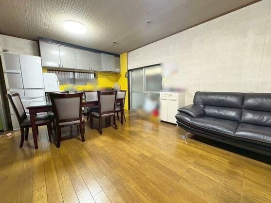 【アットホーム】大阪市西成区 玉出西1丁目（玉出駅） 2階建 7LDK[1107766603]大阪市西成区の一戸建て（提供元：(株)マックス不動産販売 東大阪店 センチュリー21）｜一軒家・家の購入