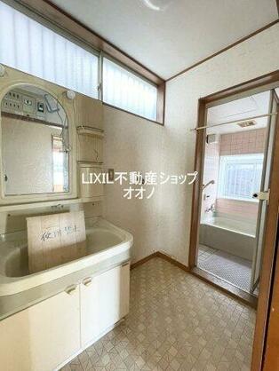 【アットホーム】加須市 久下3丁目（加須駅） 2階建 2LDK[1005766097]加須市の一戸建て（提供元：LIXIL不動産ショップ (株)大野）｜一軒家・家の購入