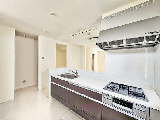 【アットホーム】さいたま市桜区 町谷4丁目（西浦和駅） 3階建 3SLDK[1096757097]さいたま市桜区の一戸建て（提供元：(株)東宝ハウス川口）｜一軒家・家の購入