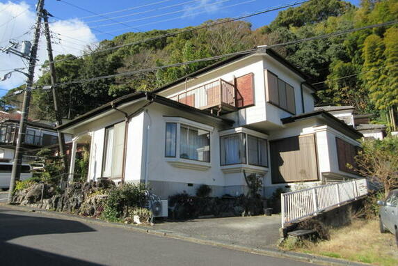 【アットホーム】伊東市 宇佐美（宇佐美駅） 2階建 4SLDK[6984565740]伊東市の一戸建て（提供元：(株)中央不動産）｜一軒家・家の購入