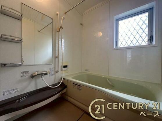 【アットホーム】香芝市 良福寺（JR五位堂駅） 2階建 3SLDK[1102277503]香芝市の一戸建て（提供元：センチュリー21 (株)ベース 奈良西大和店）｜一軒家・家の購入