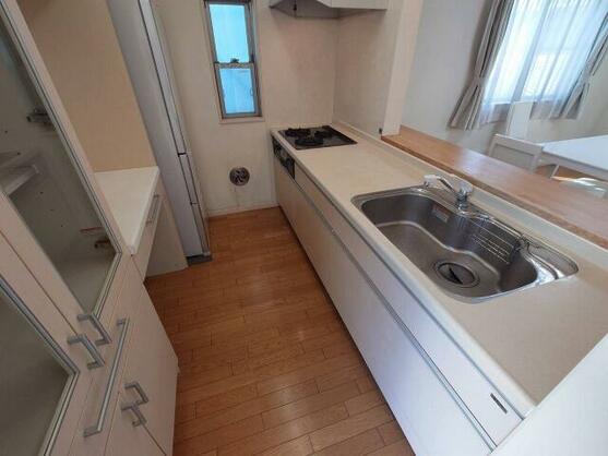 【アットホーム】葛飾区 鎌倉4丁目（京成小岩駅） 3階建 3SLDK[1120140305]葛飾区の一戸建て（提供元：(株)中央住宅 ポラス住まいの情報館 松戸営業所）｜一軒家・家の購入