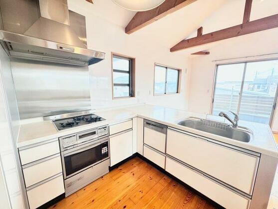 【アットホーム】厚木市 妻田北4丁目（本厚木駅） 2階建 2SLDK[1040062096]厚木市の一戸建て（提供元：(株)スマイエスト 厚木本店）｜一軒家・家の購入