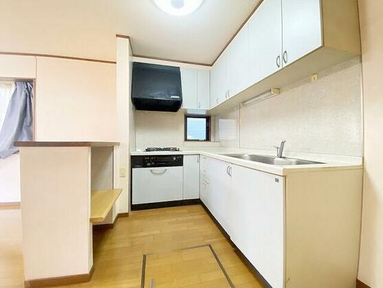 【アットホーム】八王子市 散田町5丁目（めじろ台駅） 2階建 4SLDK[6985873834]八王子市の一戸建て（提供元：(株)ハウジングプラザ館）｜一軒家・家の購入