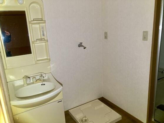 【アットホーム】プレタメゾン金沢 101.103 2LDK[6985911952]徳島市のマンション｜マンション購入の情報