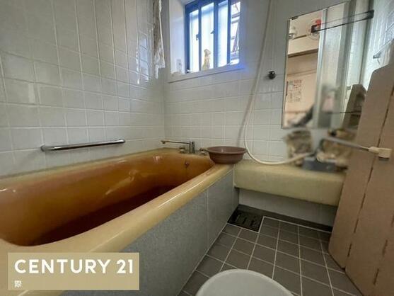 【アットホーム】和歌山市 坂田（竈山駅） 2階建 4LDK[1083813889]和歌山市の一戸建て（提供元：センチュリー21 (株)際）｜一軒家・家の購入