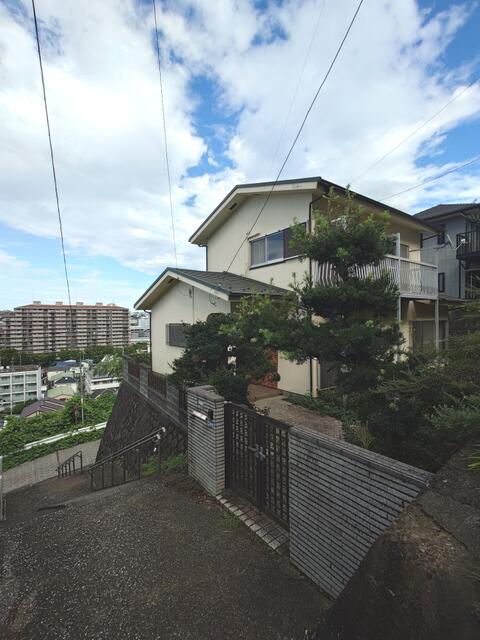 【アットホーム】横浜市保土ケ谷区 明神台（星川駅） 2階建 5DK[6985019095]横浜市保土ケ谷区の一戸建て（提供元：(有)三幸不動産）｜一軒家・家の購入