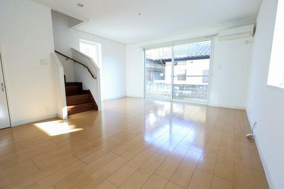 【アットホーム】小山市 大字横倉新田（小田林駅） 2階建 5LDK[6977565508]小山市の一戸建て（提供元：(株)エダ住宅）｜一軒家・家の購入