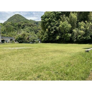 【アットホーム】霧島市 国分重久 （国分駅 ） その他用地[1075878570]霧島市の土地｜売地・宅地・分譲地など土地の購入情報