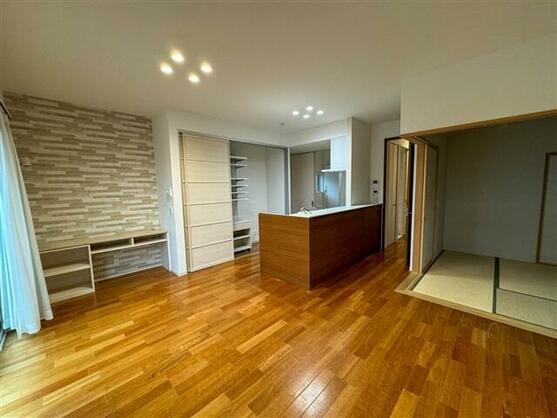 【アットホーム】東広島市 八本松町米満（寺家駅） 2階建 5LDK[1093885352]東広島市の一戸建て（提供元：LIXIL不動産ショップ (有)高屋土地建物）｜一軒家・家の購入