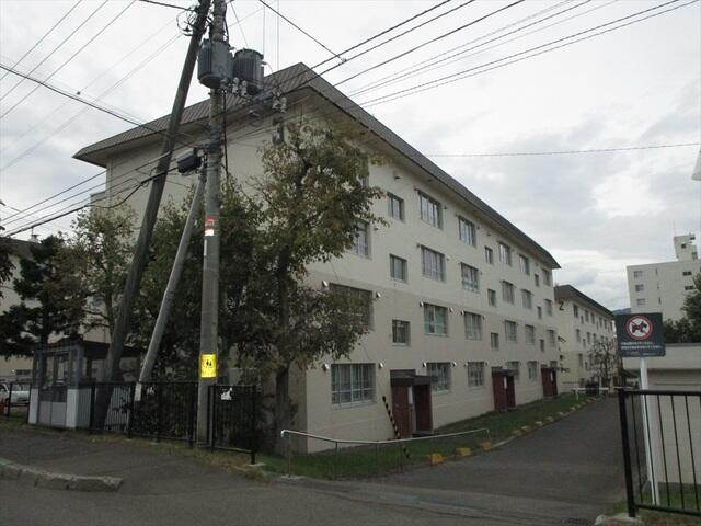 【アットホーム】札幌西月寒団地3号棟 103 2LDK（提供元：(有)名探邸HOME’S）｜札幌市豊平区の賃貸マンション[6985791874]