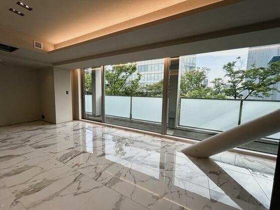 【アットホーム】表参道ヒルズ ゼルコバテラス WEST 4階 1LDK[1008969291]渋谷区のマンション｜マンション購入の情報