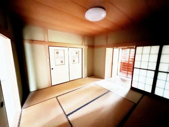 【アットホーム】南足柄市 塚原（塚原駅） 2階建 5SLDK[1084188595]南足柄市の一戸建て（提供元：住宅情報館(株) 小田原店）｜一軒家・家の購入