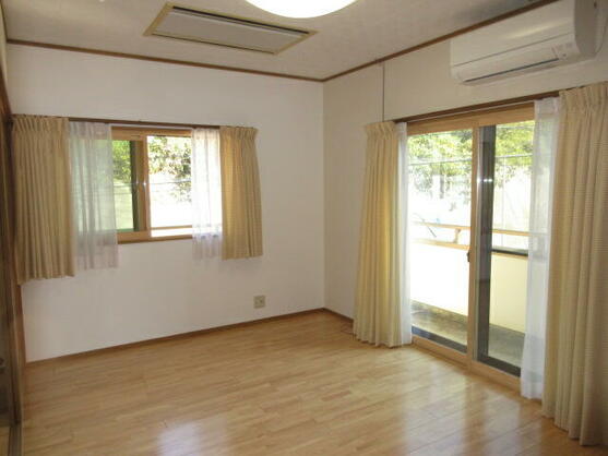 【アットホーム】宇和島市 小池（宇和島駅） 2階建 6DK[6984444320]宇和島市の一戸建て（提供元：田中不動産(株)）｜一軒家・家の購入