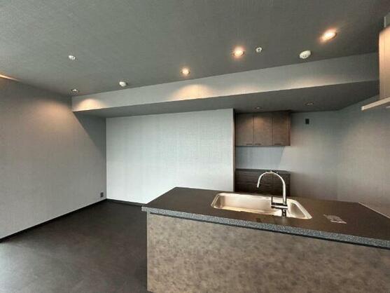 【アットホーム】THE ROPPONGI TOKYO 31階 2LDK[1014393187]港区のマンション｜マンション購入の情報