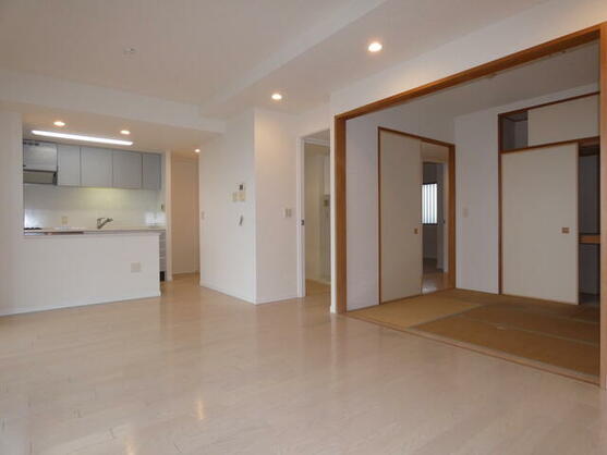 【アットホーム】リーデンススクエア谷塚 9F 3LDK[6985441165]草加市のマンション｜マンション購入の情報